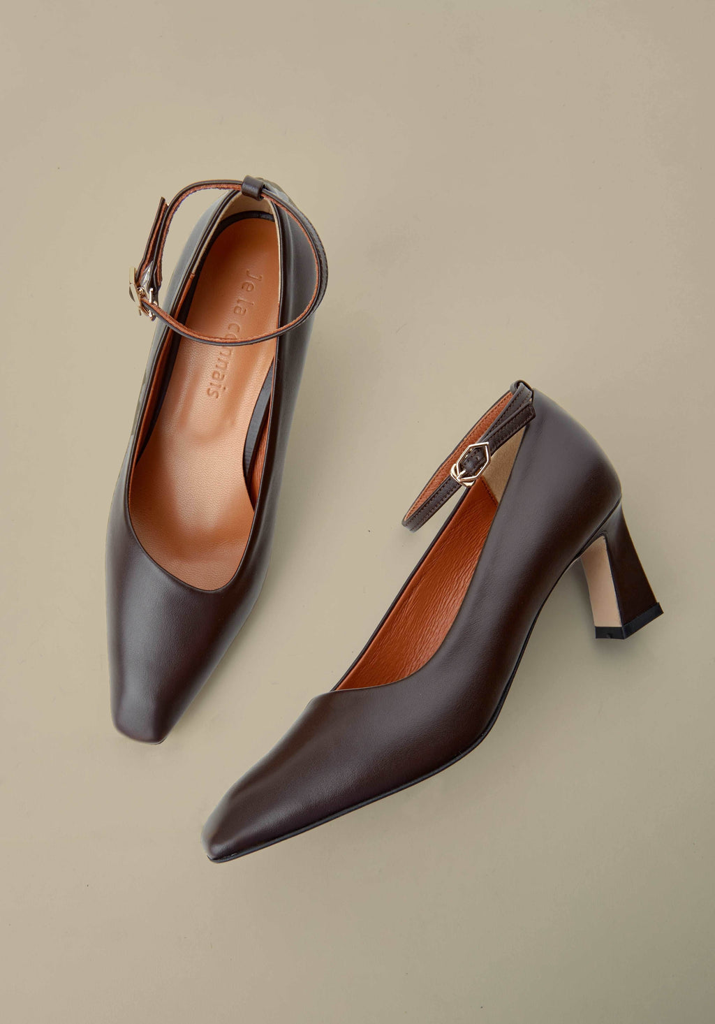 Canne_chocolate | Square Toe Classic Heels | Timeless Elegance by Je la ...